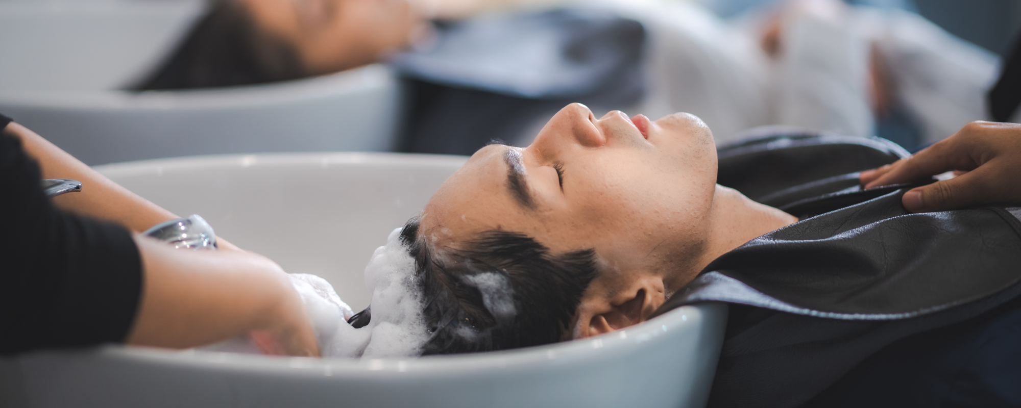 Beauty Parlour Stroke: What Triggers Stroke During Hair Wash at Salon ...