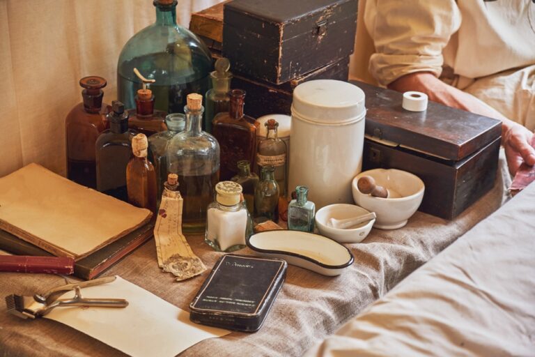 12 Astonishing and Peculiar Medical Treatments of the Past